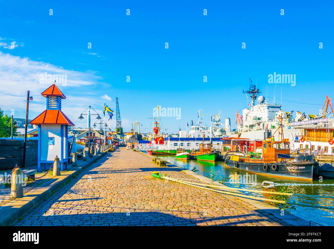 ships anchoring alongside a quay in swedish goteborg Stock Photo - Alamy