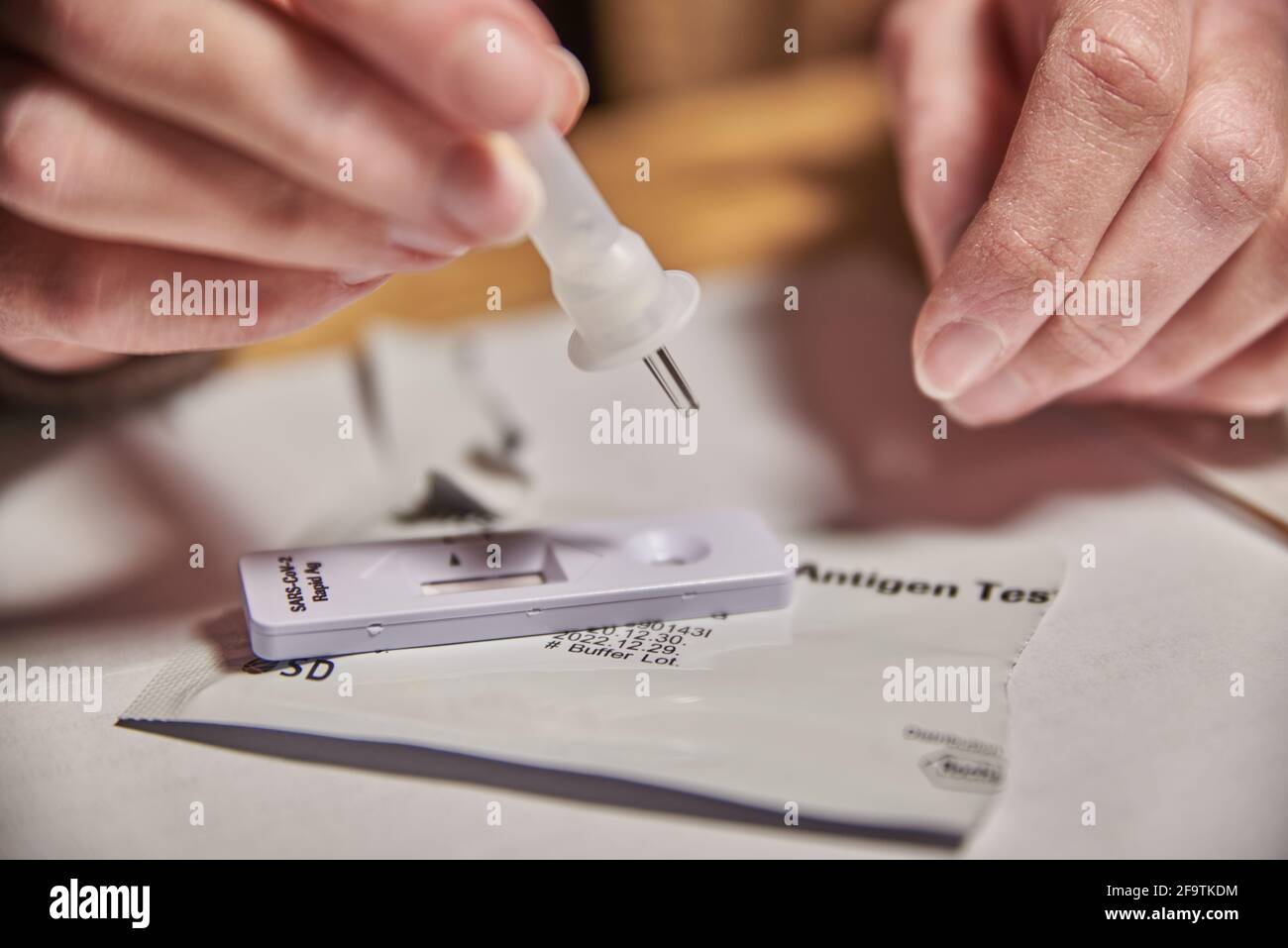 Corona rapid test hi-res stock photography and images - Alamy