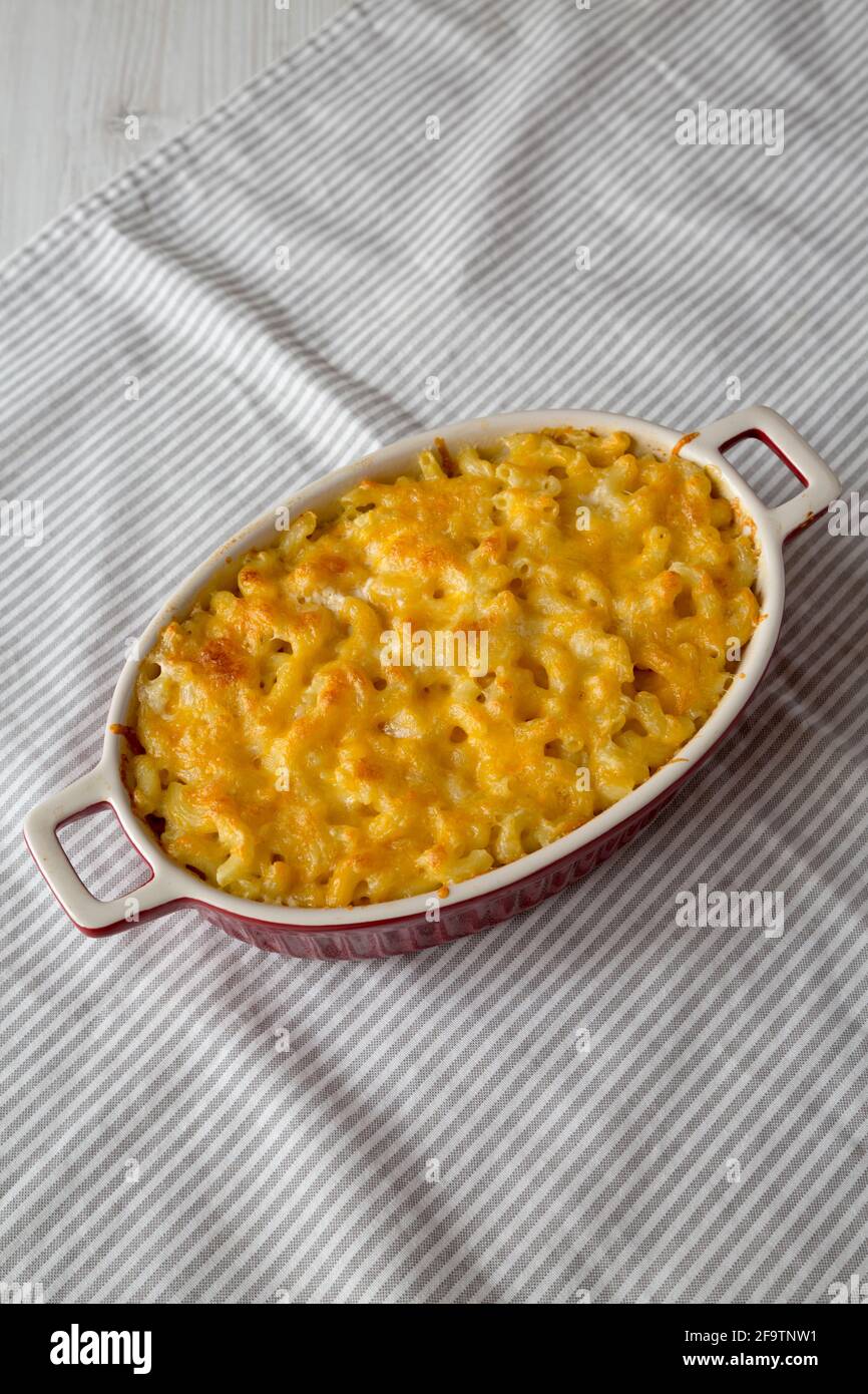 Homemade Macaroni and Cheese Pasta on cloth, side view Stock Photo - Alamy