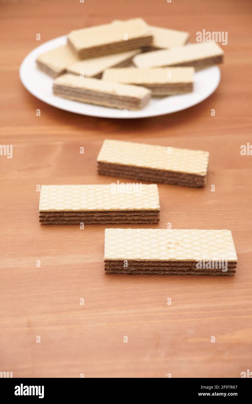 Sandwiched wafers hi-res stock photography and images - Alamy