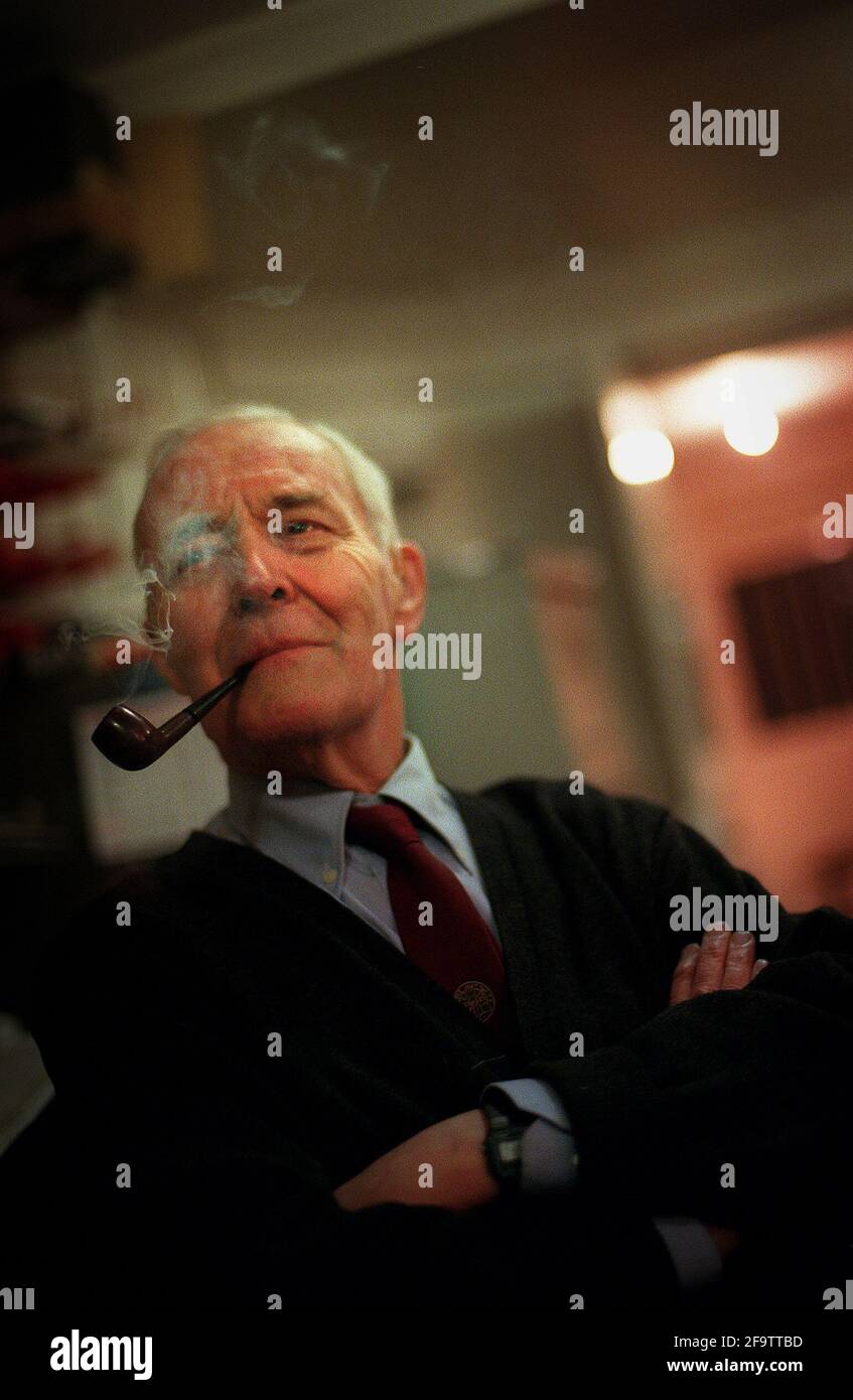 The mp for chesterfield hi-res stock photography and images - Alamy