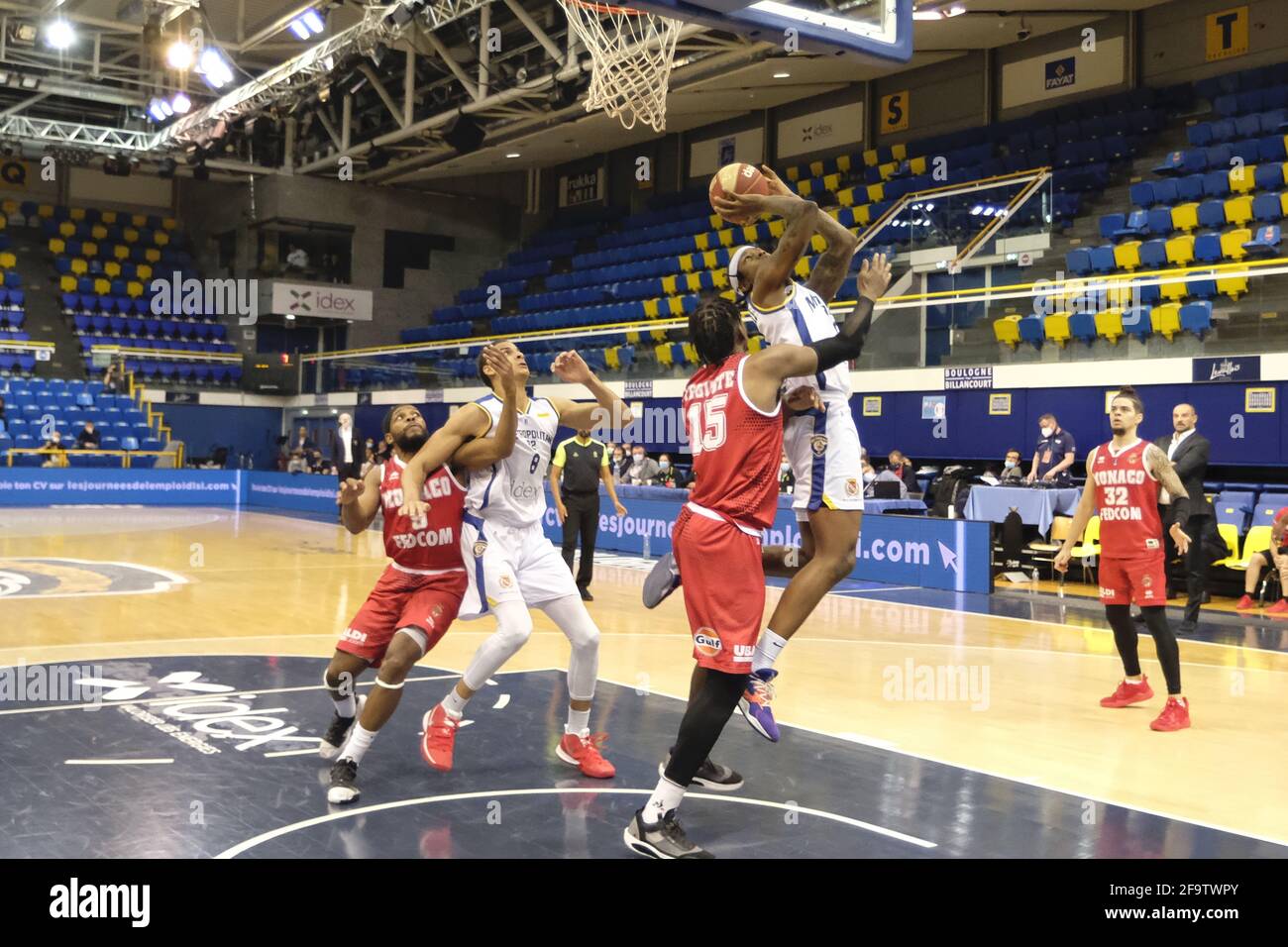 Champion de basket hi-res stock photography and images - Alamy