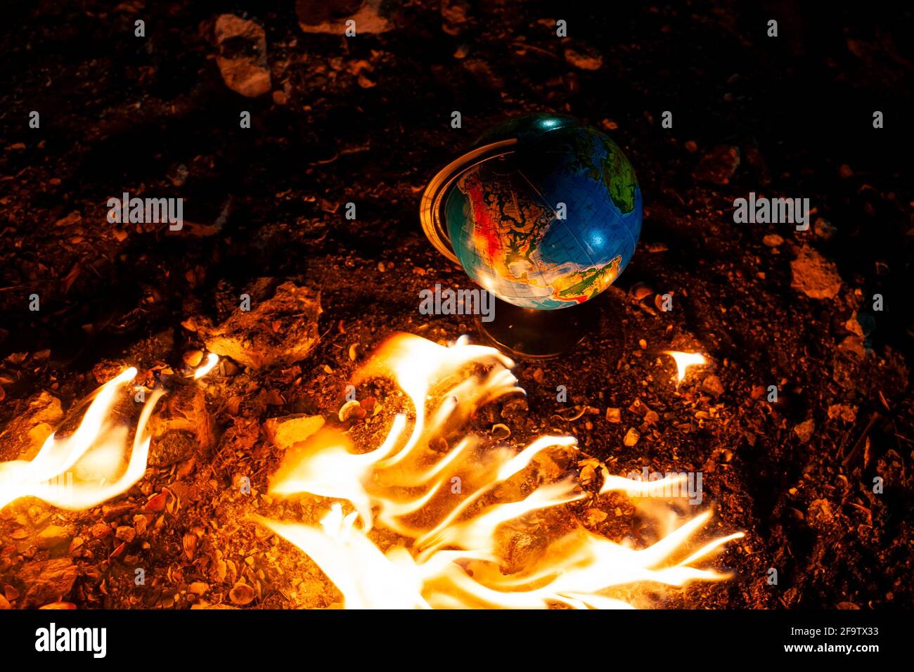 World fire map hi-res stock photography and images - Alamy
