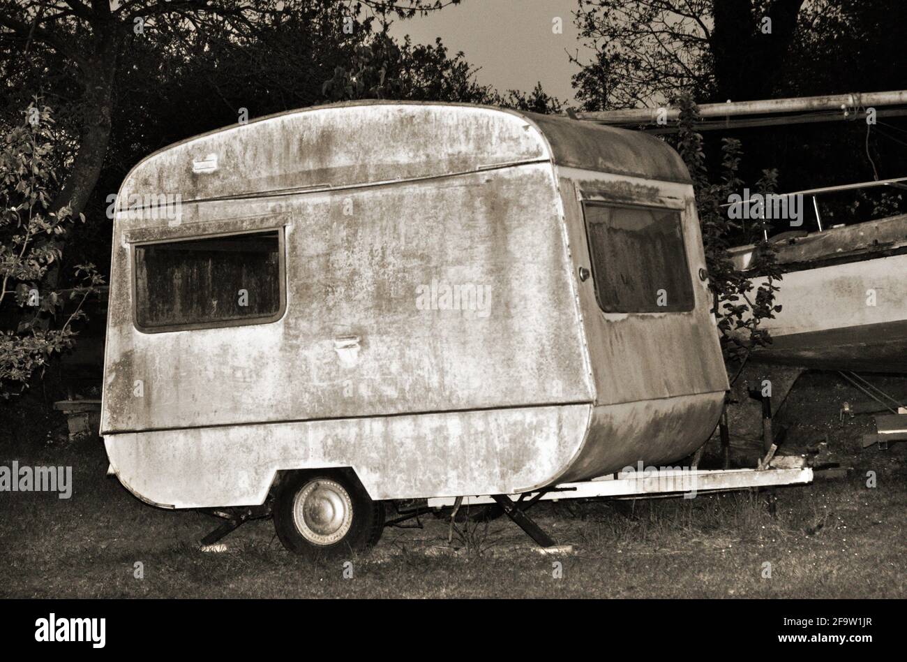 period vintage caravan Stock Photo - Alamy