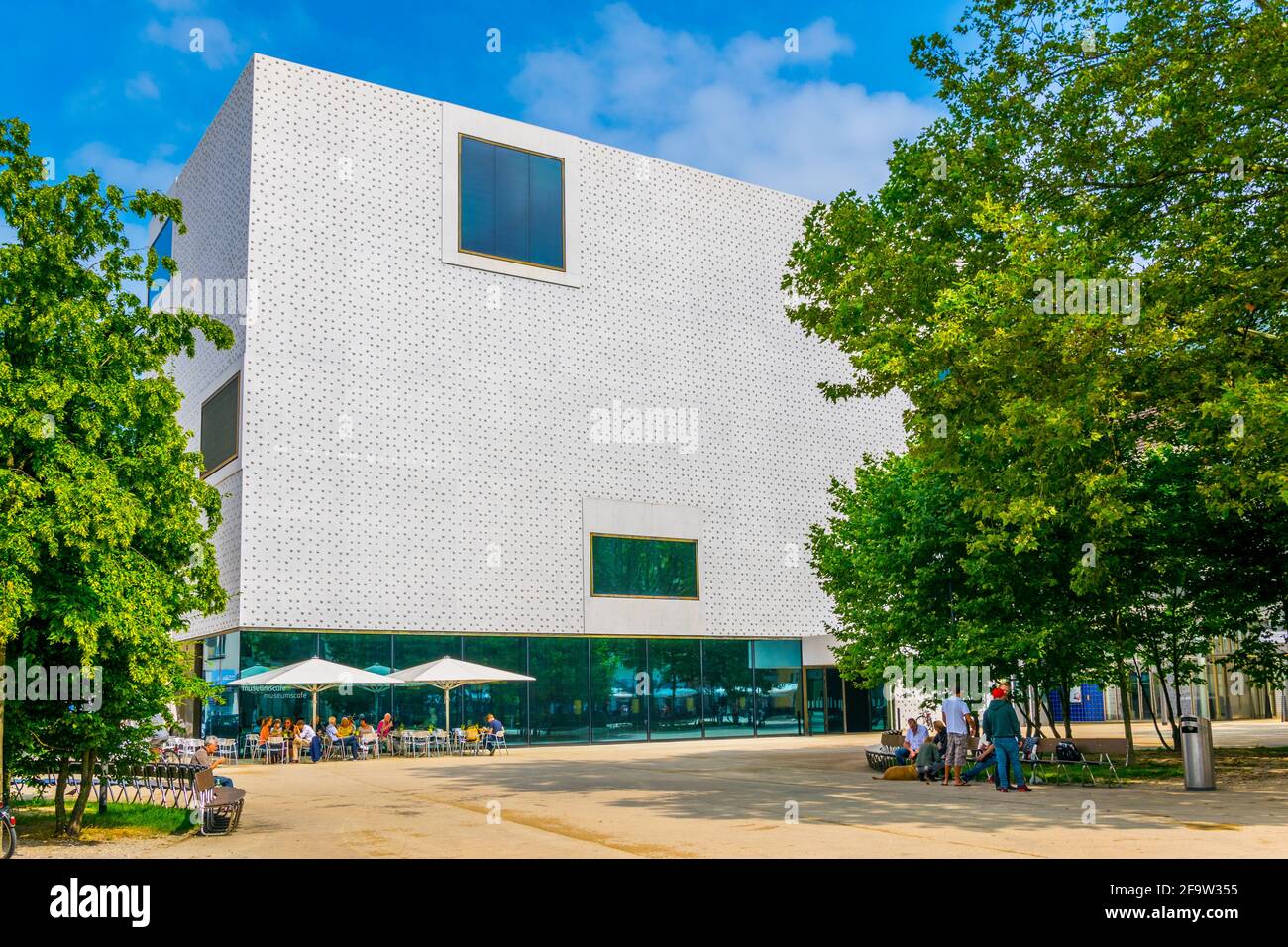 Kunsthaus bregenz museum hi-res stock photography and images - Alamy