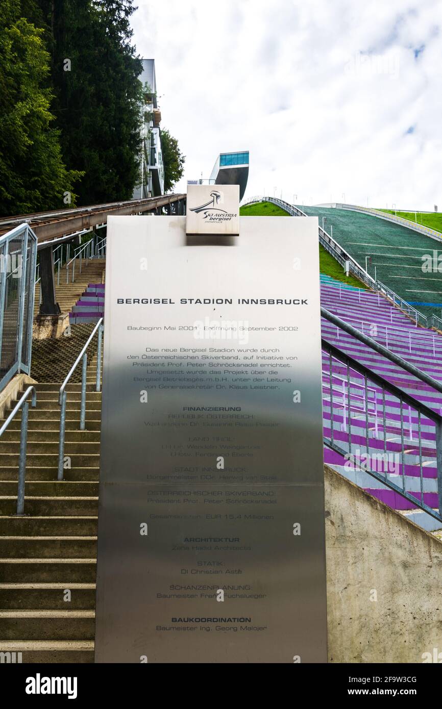 Innsbruck ski jump zaha hadid hi-res stock photography and images - Alamy