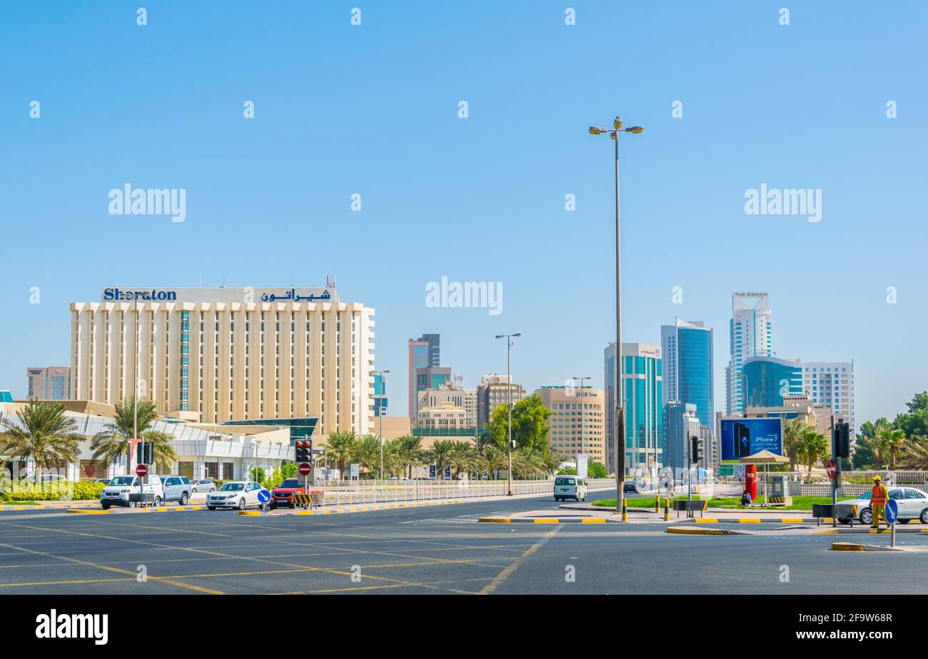 Bahrain road construction hi-res stock photography and images - Alamy