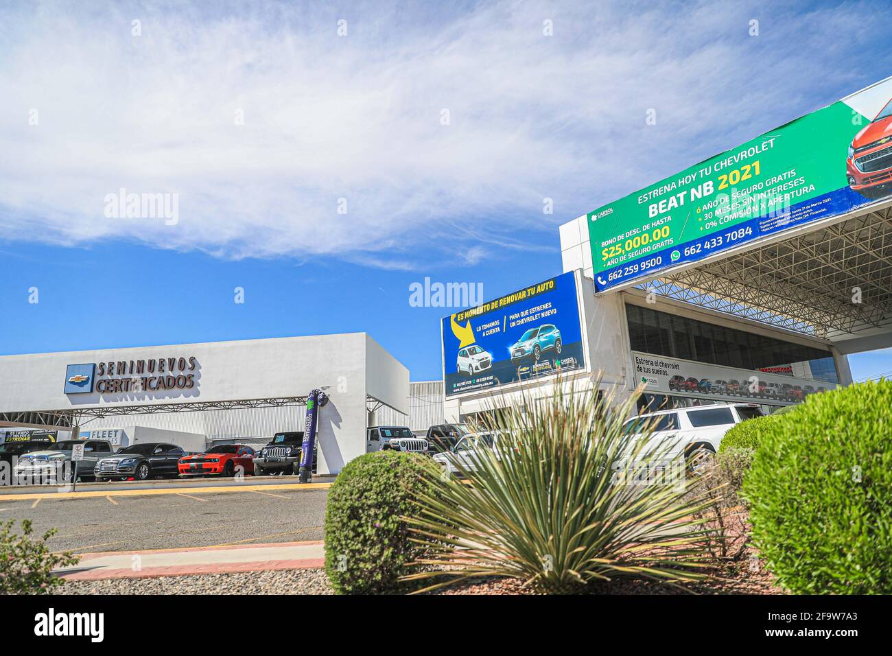 Ciudad automotriz hi-res stock photography and images - Alamy
