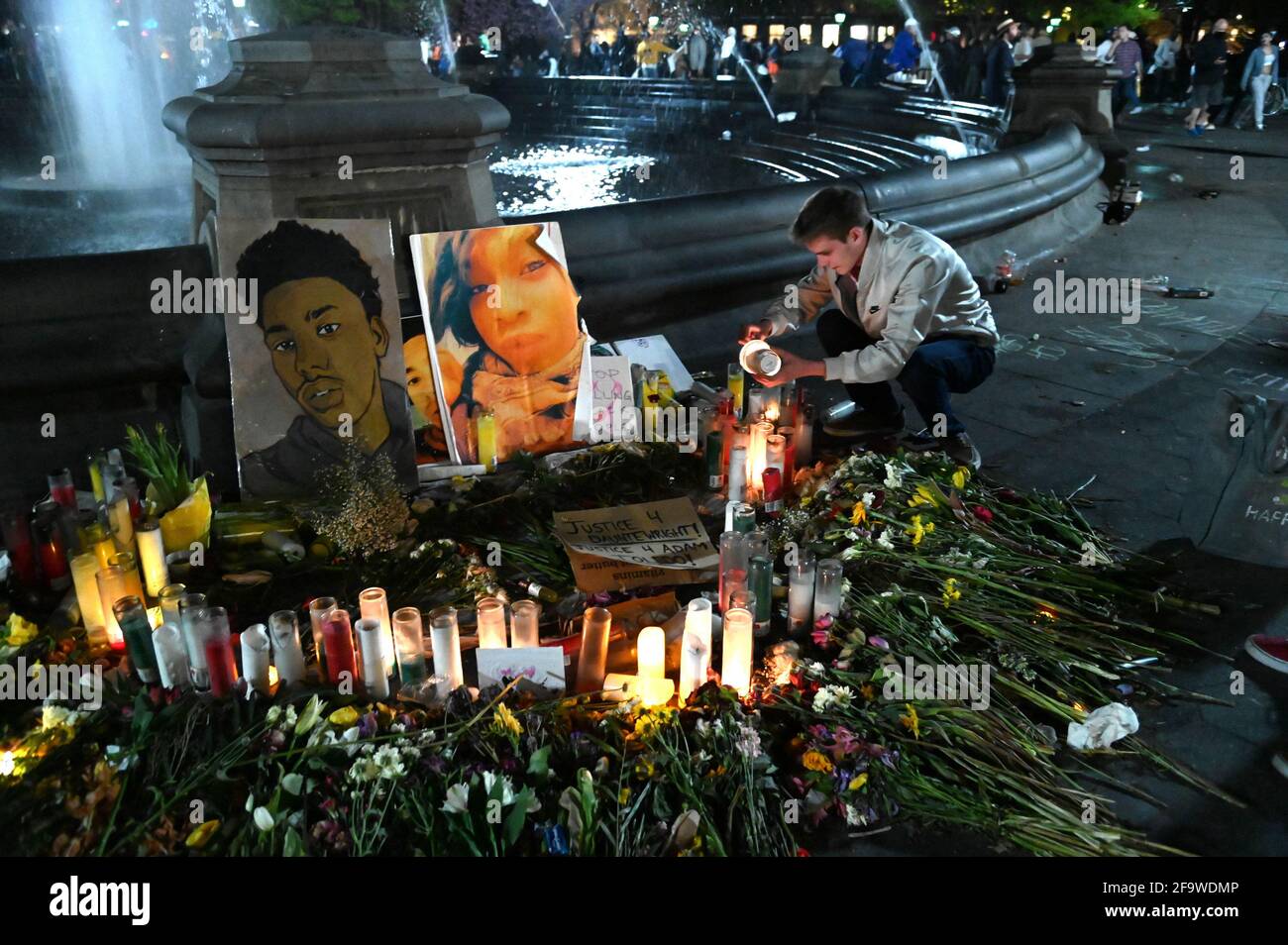 New York, United States. 20th Apr, 2021. A memorial for Dante Wright ...