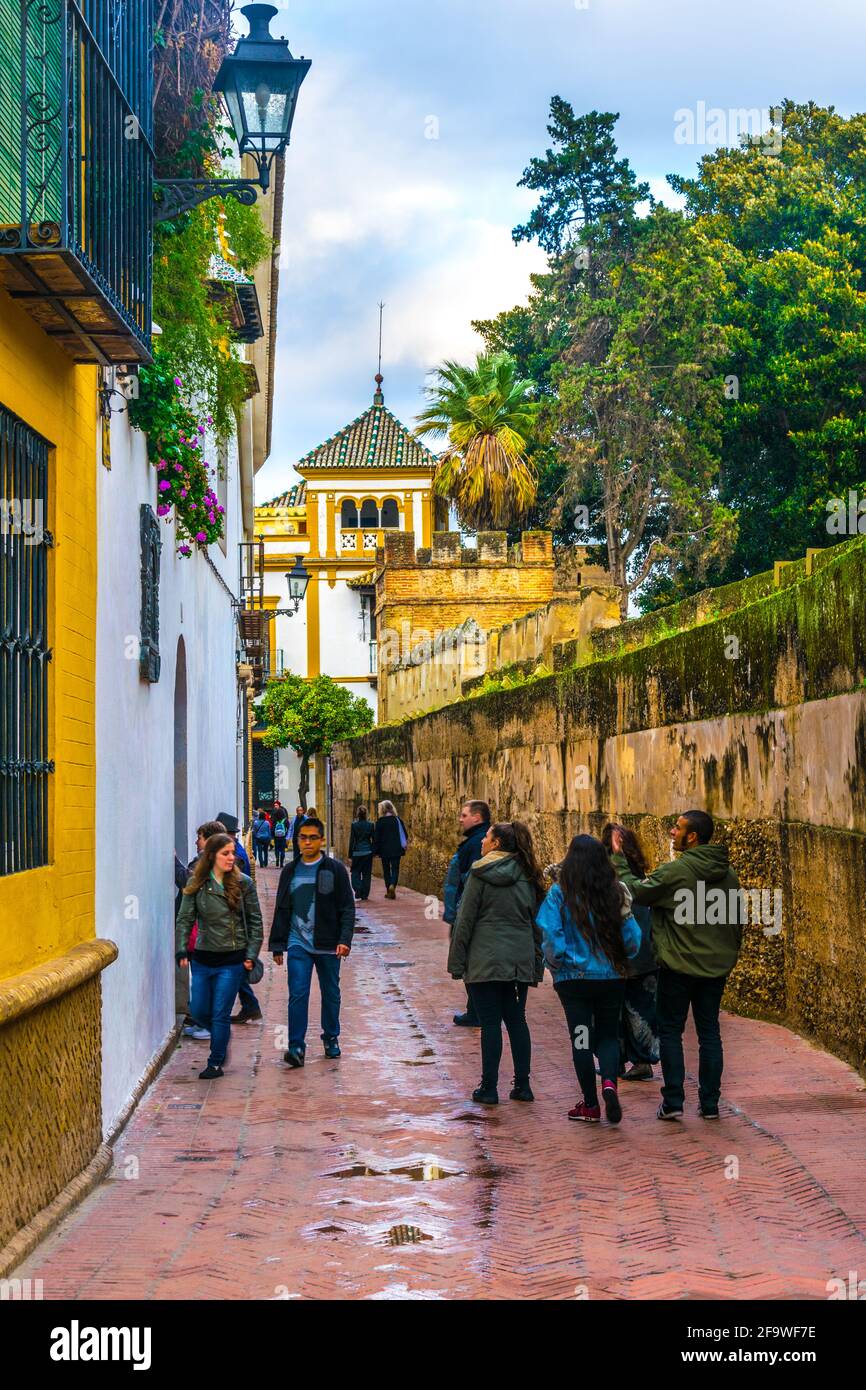 Winding street in seville hi-res stock photography and images - Alamy