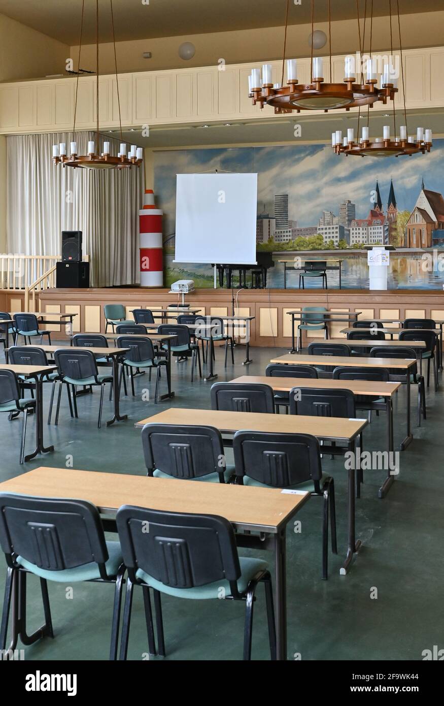 Städtisches gymnasium hi-res stock photography and images - Alamy