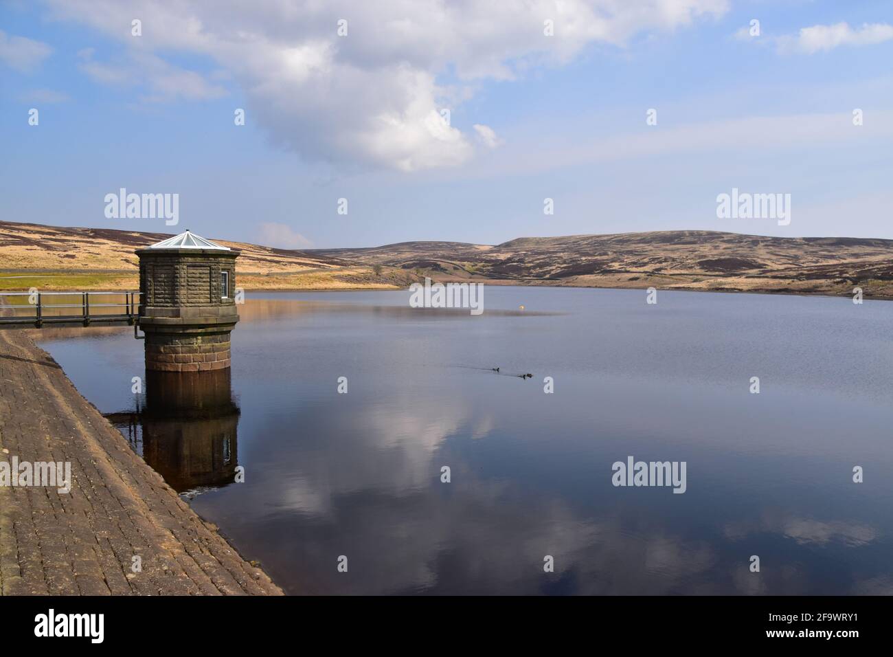 Walshaw Dean Reservoirs, Pennine Way, South Pennines, West Yorkshire ...