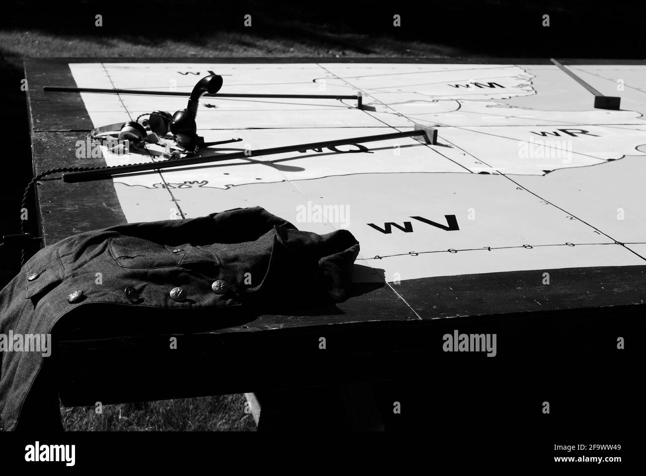 Britain london second Black and White Stock Photos & Images - Alamy