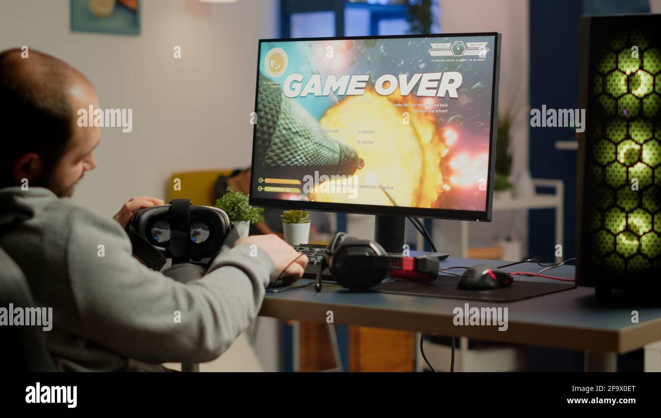 Videogamer controller hi-res stock photography and images - Alamy