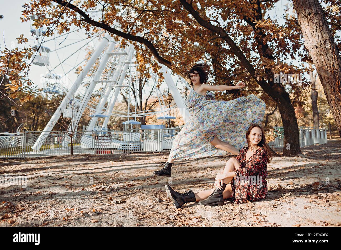 Beautiful women having fun hi-res stock photography and images - Alamy