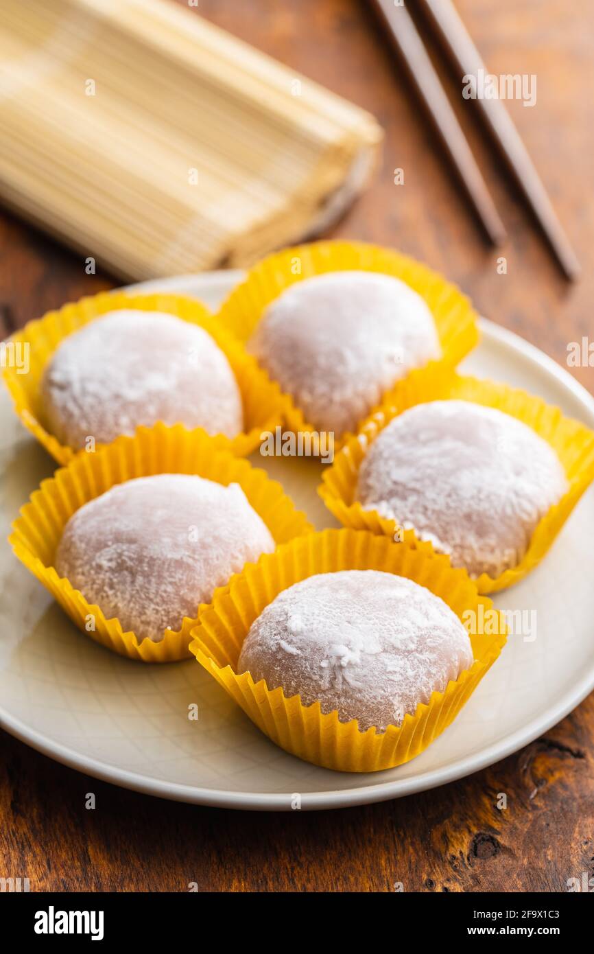 Sweet mochi hi-res stock photography and images - Alamy