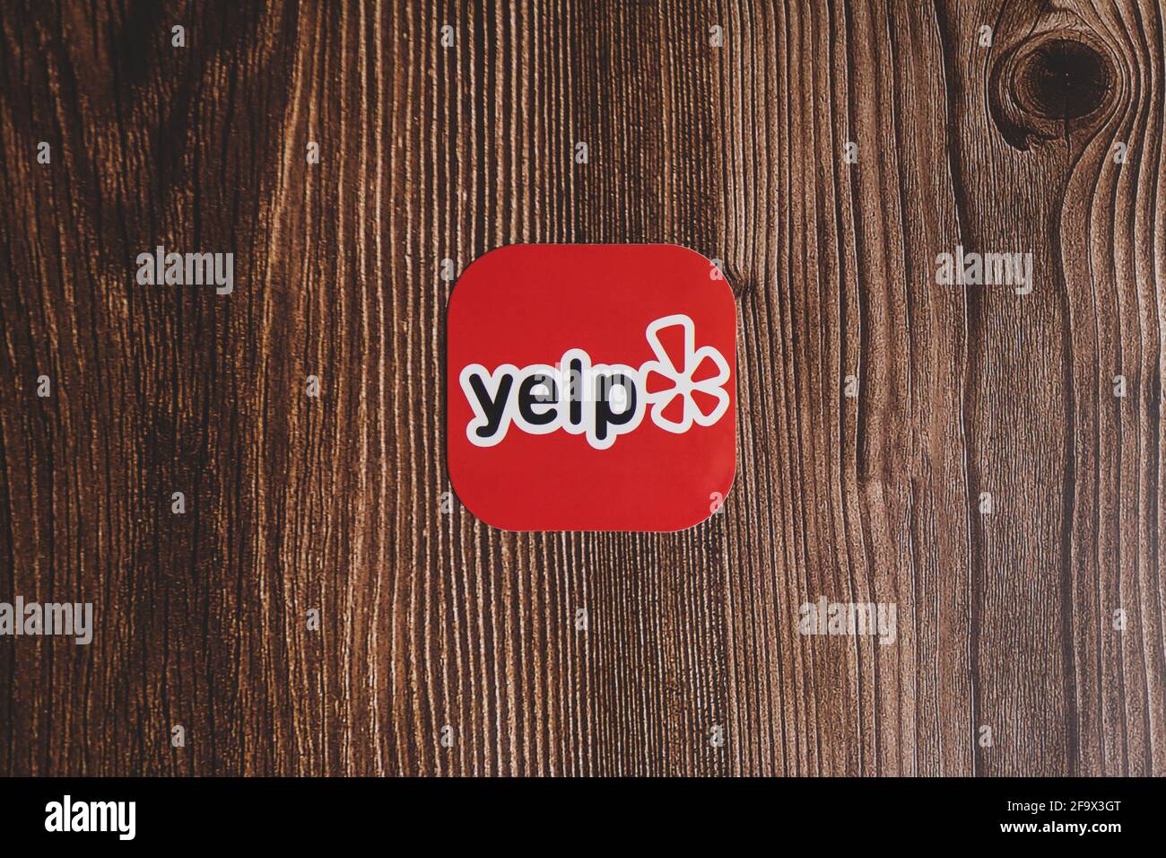 Yelp App Logo