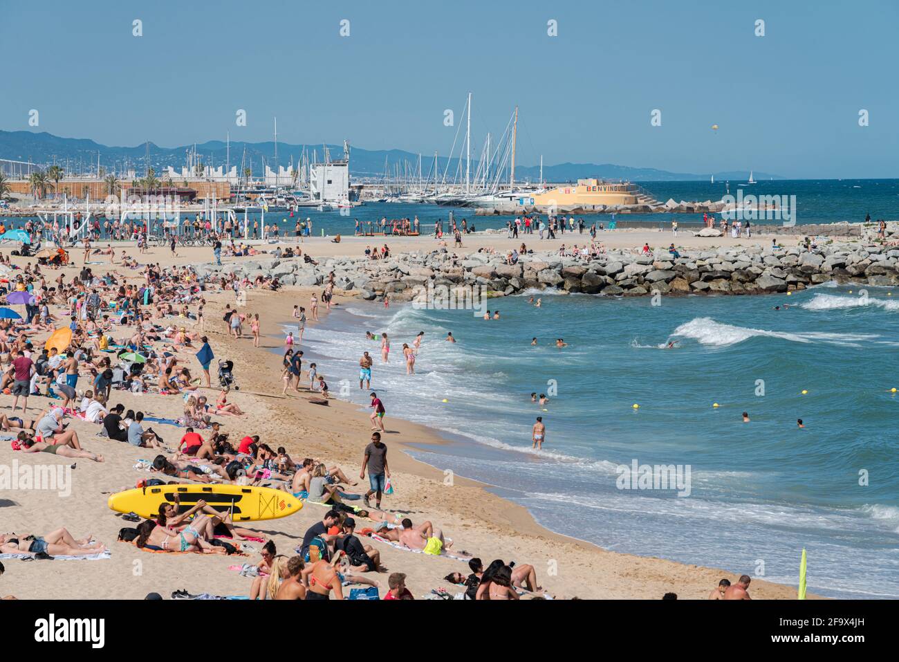 BARCELONA, SPAIN - JUNE 08, 2019: People Enjoying Summer On The Beach ...