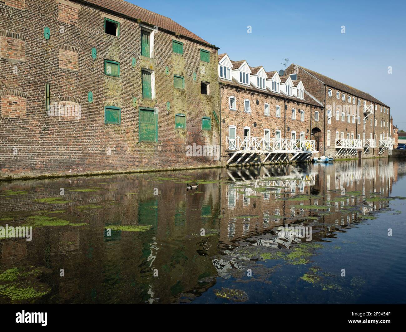River Head Driffield East Yorkshire UK Canal side Buildings Stock Photo ...