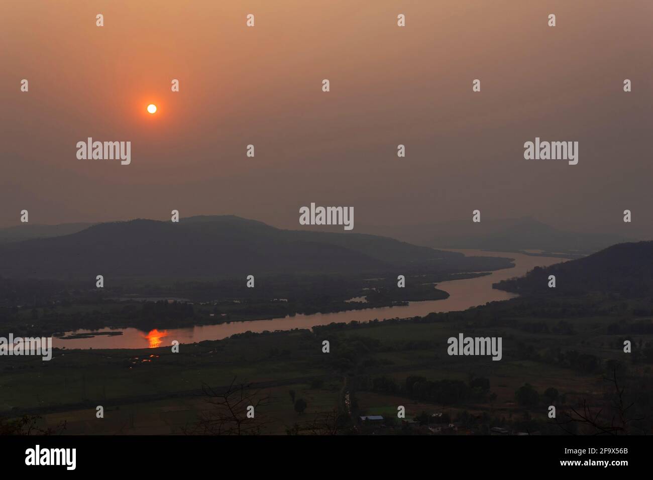 Chiplun hi-res stock photography and images - Alamy