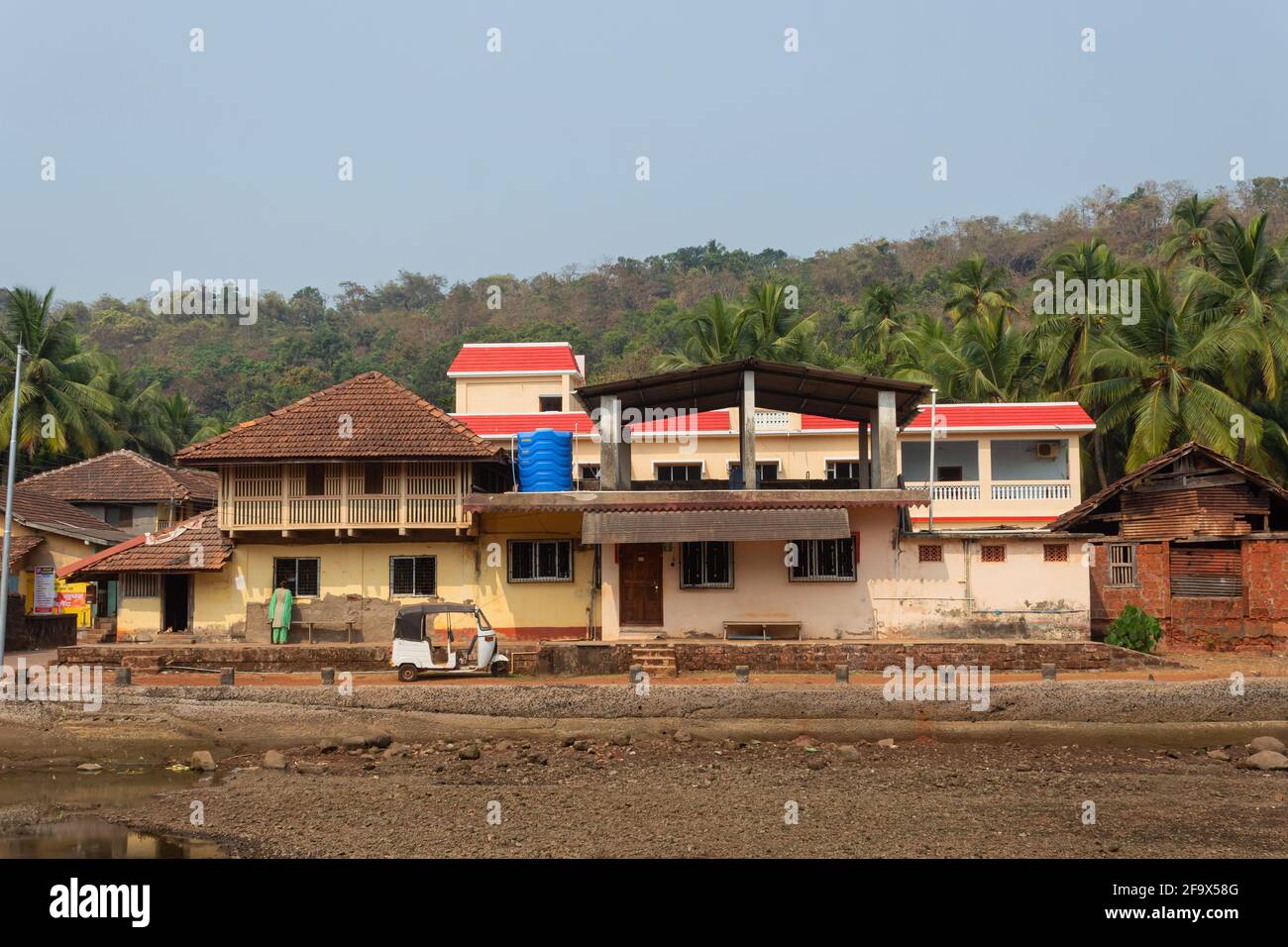 Anjanvel hi-res stock photography and images - Alamy
