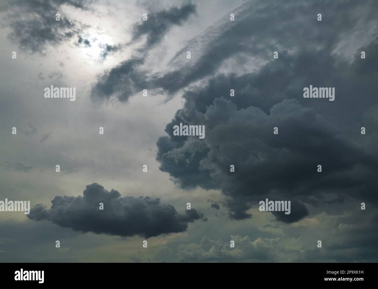 Sky rain clouds hi-res stock photography and images - Alamy