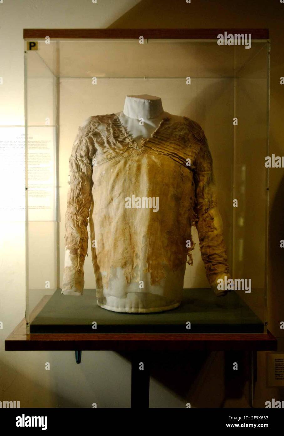 THE TARKHAN DRESS,THE OLDEST DRESS IN THE WORLD.3100-2890 BC. 1/4/03 ... THE TARKHAN DRESS,THE OLDEST DRESS IN THE WORLD.3100-2890 BC. 1/4/03 ...