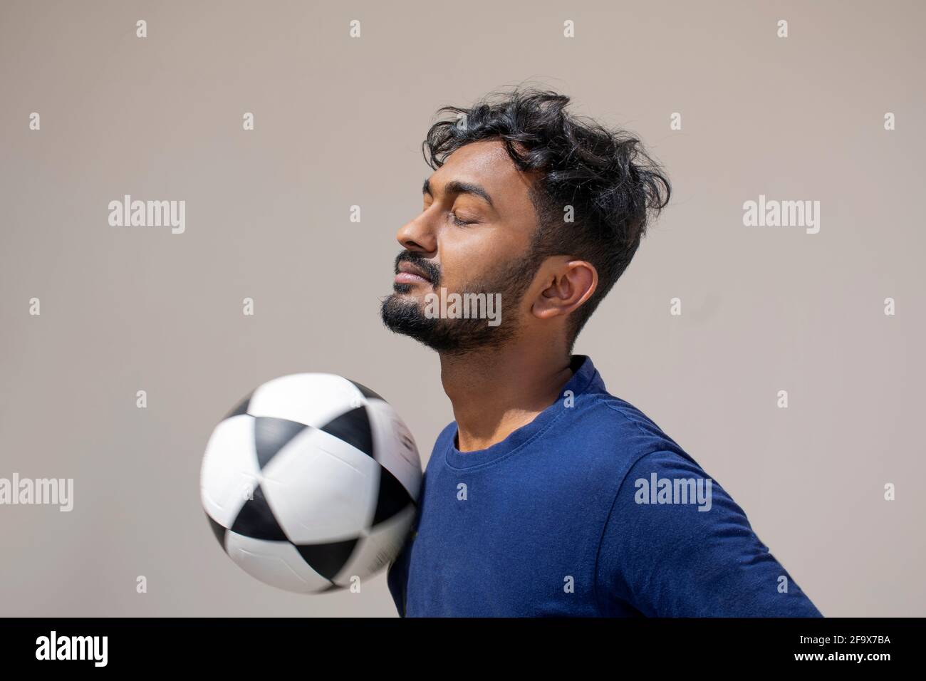Indian soccer player hi-res stock photography and images - Alamy