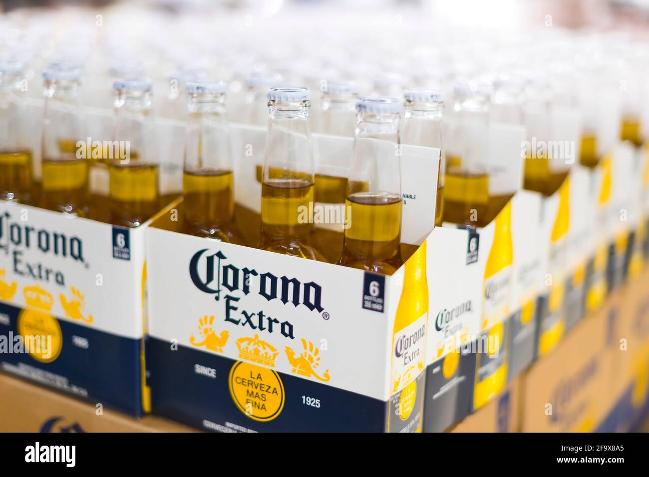 Corona beer 2021 hi-res stock photography and images - Alamy