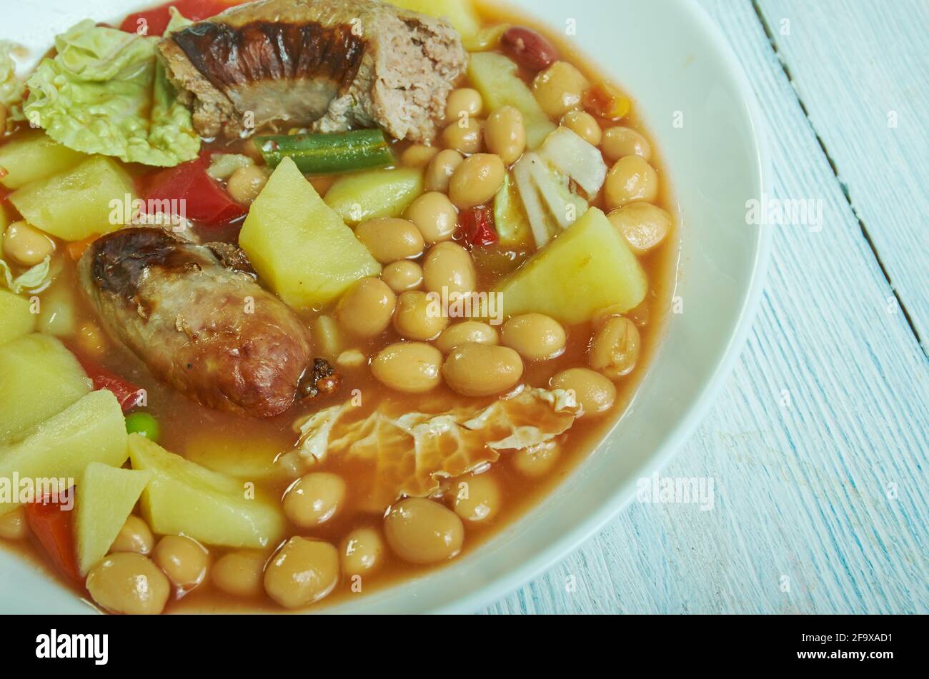 Ciolan afumat cu fasole - Beans with smoked knuckle Stock Photo - Alamy
