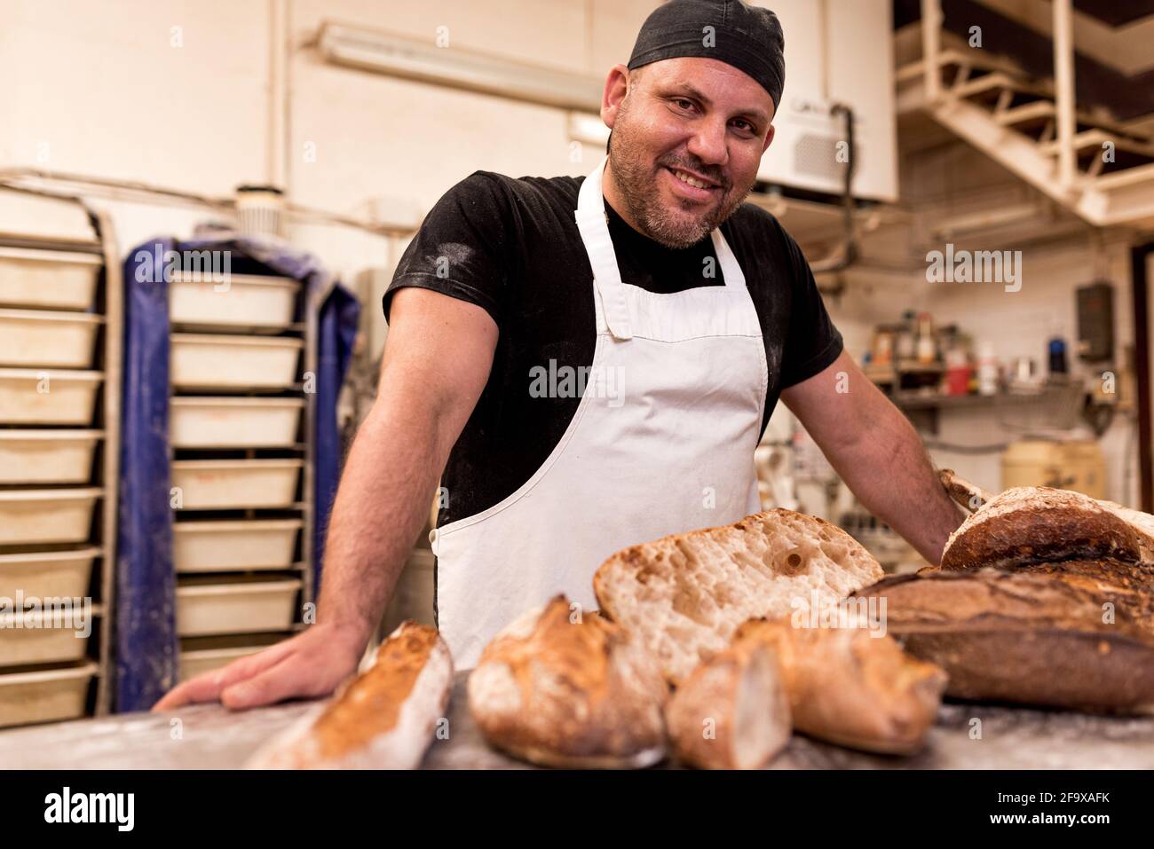 Bread making factory hi-res stock photography and images - Alamy