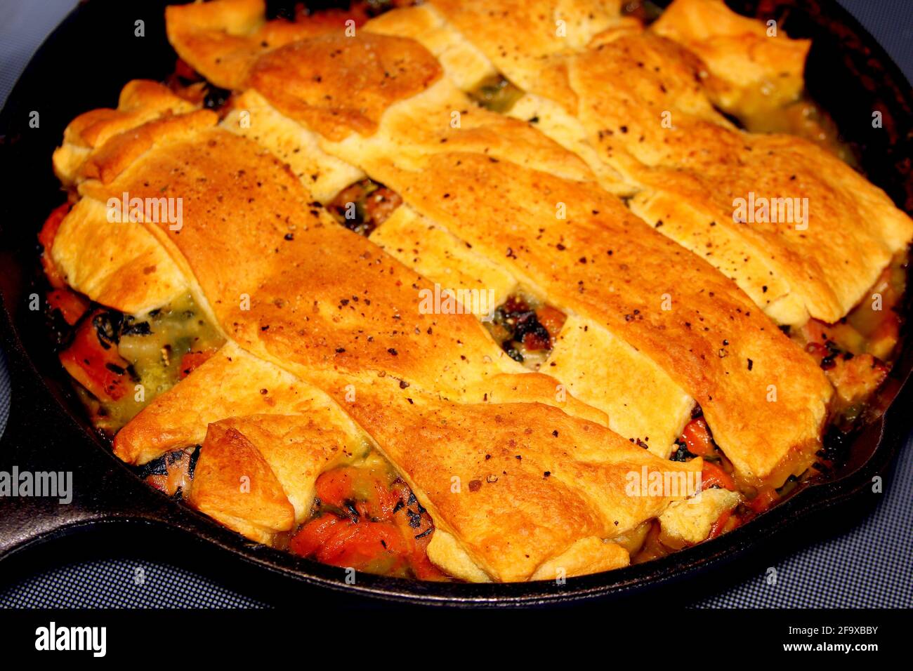 Lattice strips hi-res stock photography and images - Alamy