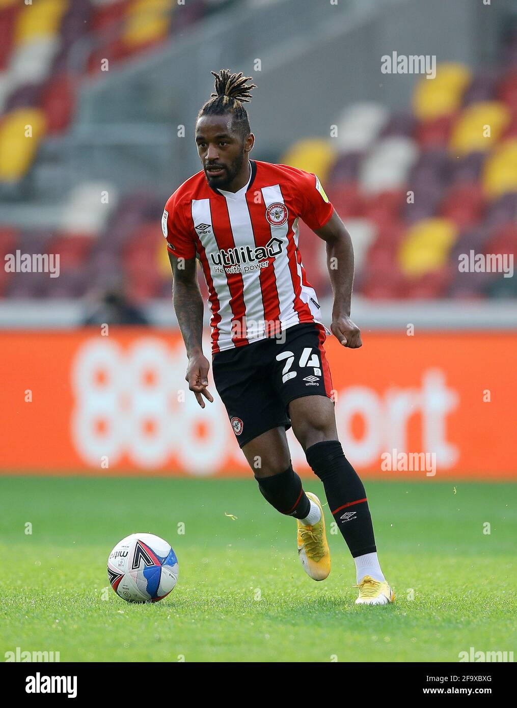 Tariqe fosu of brentford hi-res stock photography and images - Alamy