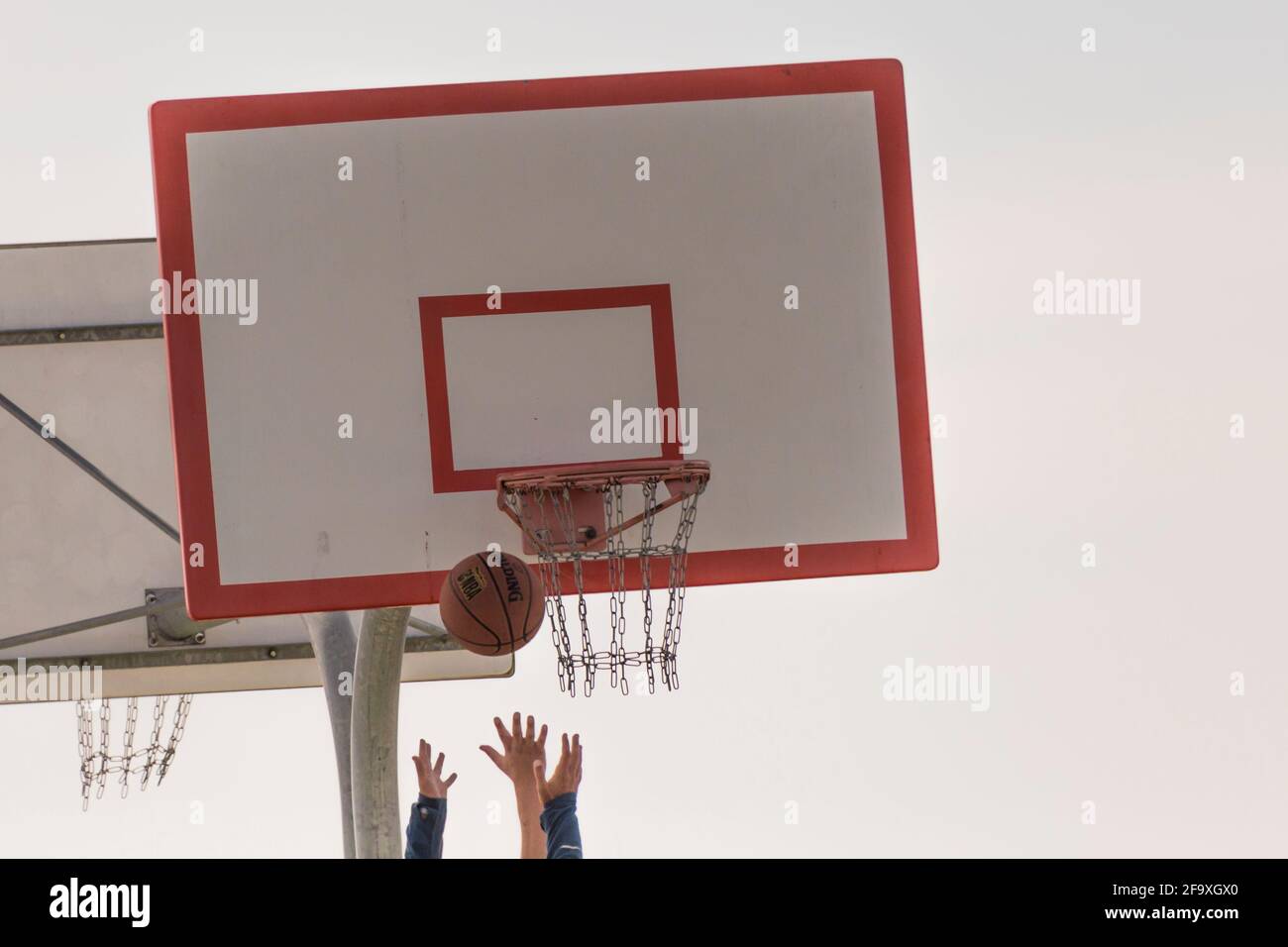 Under the hoop hi-res stock photography and images - Alamy