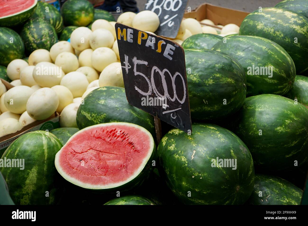 Roadside watermelons hi-res stock photography and images - Alamy