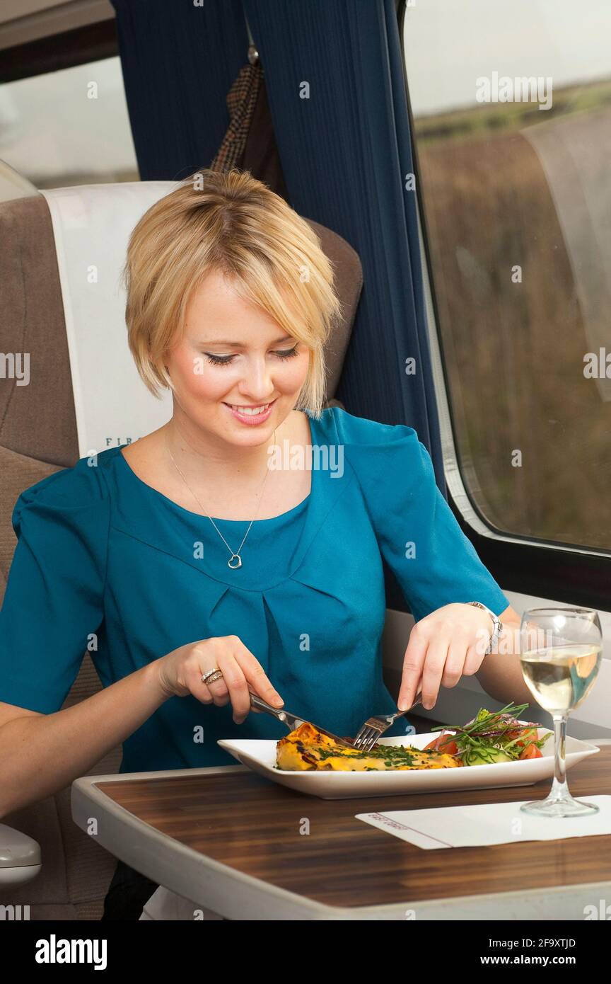 First class british railway carriage hi-res stock photography and ...