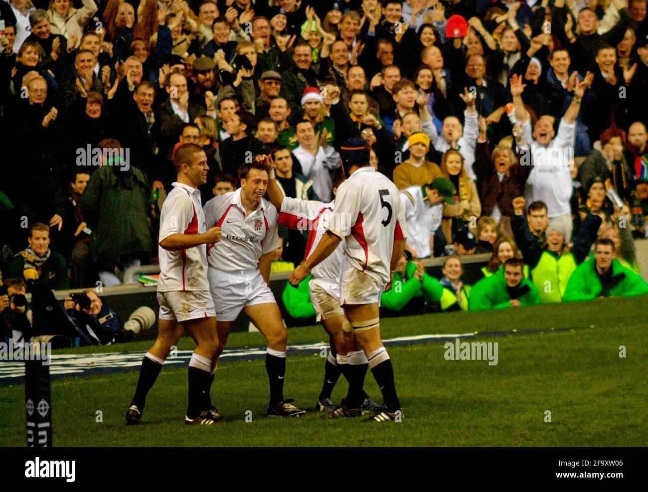 ENGLAND V SOUTH AFRICA 24/11/2001 DAN LUGAR AFTER HIS TRY. PICTURE ...
