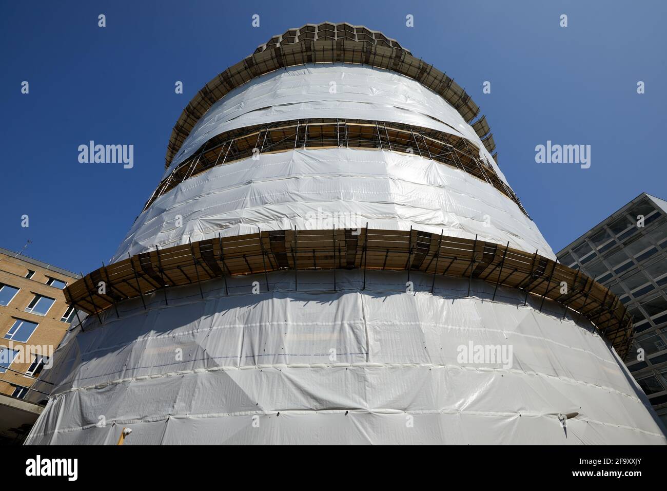20 storey building hi-res stock photography and images - Alamy