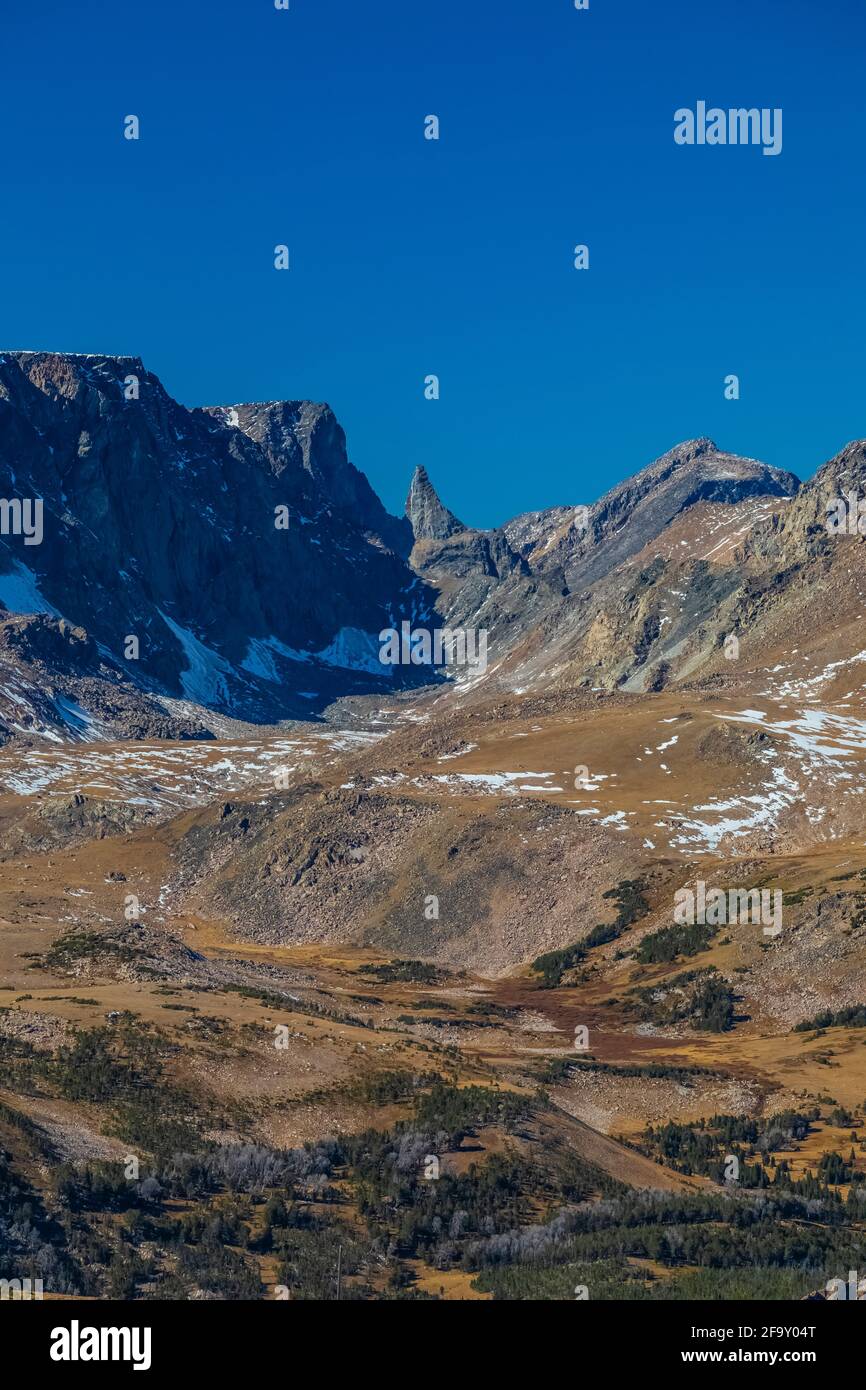The bears tooth peak hi-res stock photography and images - Alamy