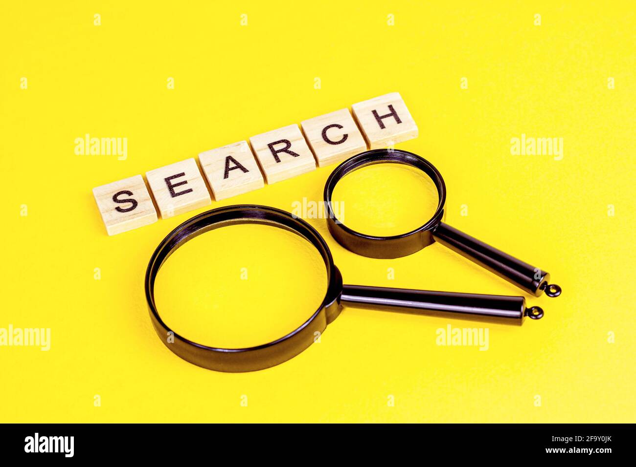 Word search with magnifying glass hi-res stock photography and images ...