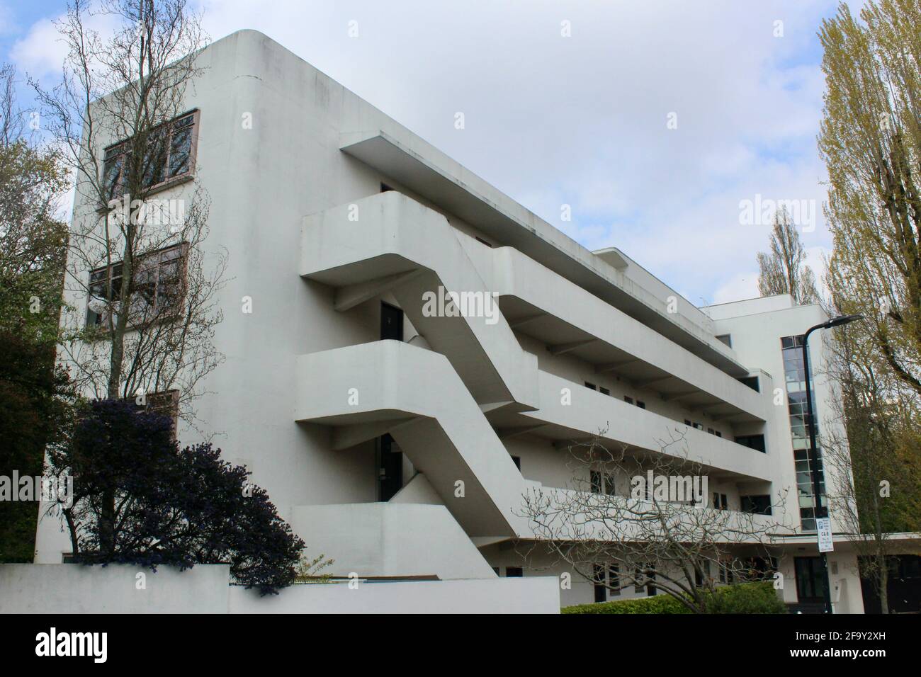 the isokon lawn road flats in belsize park north london inland uk Stock ...