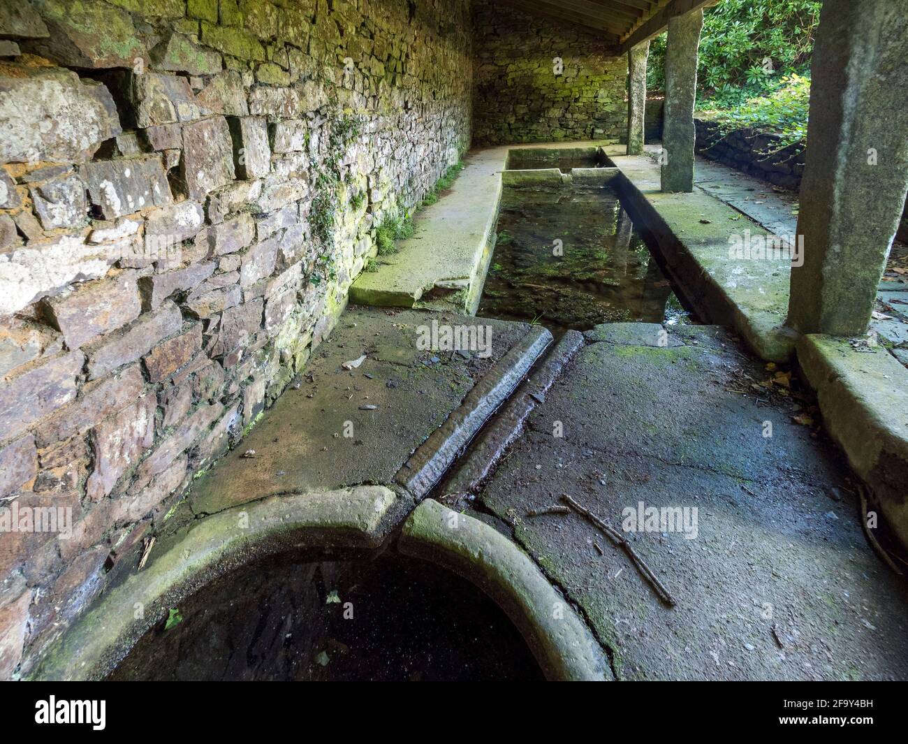 Washhouse of Saint-Miliau, 29400 Guimiliau, Bretagne, France.nt-Miliau ...