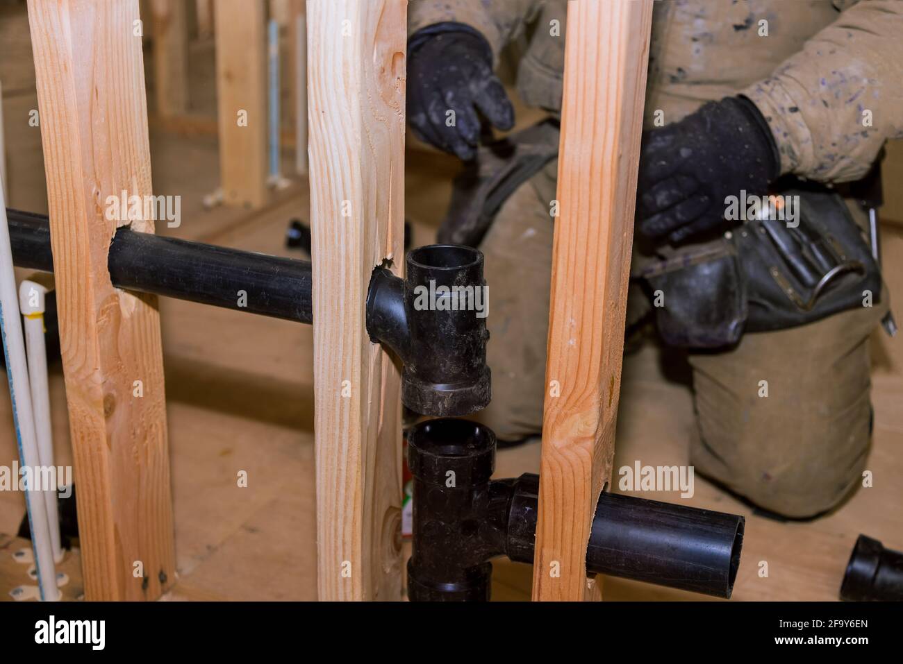 Pvc pipe fittings hi-res stock photography and images - Alamy