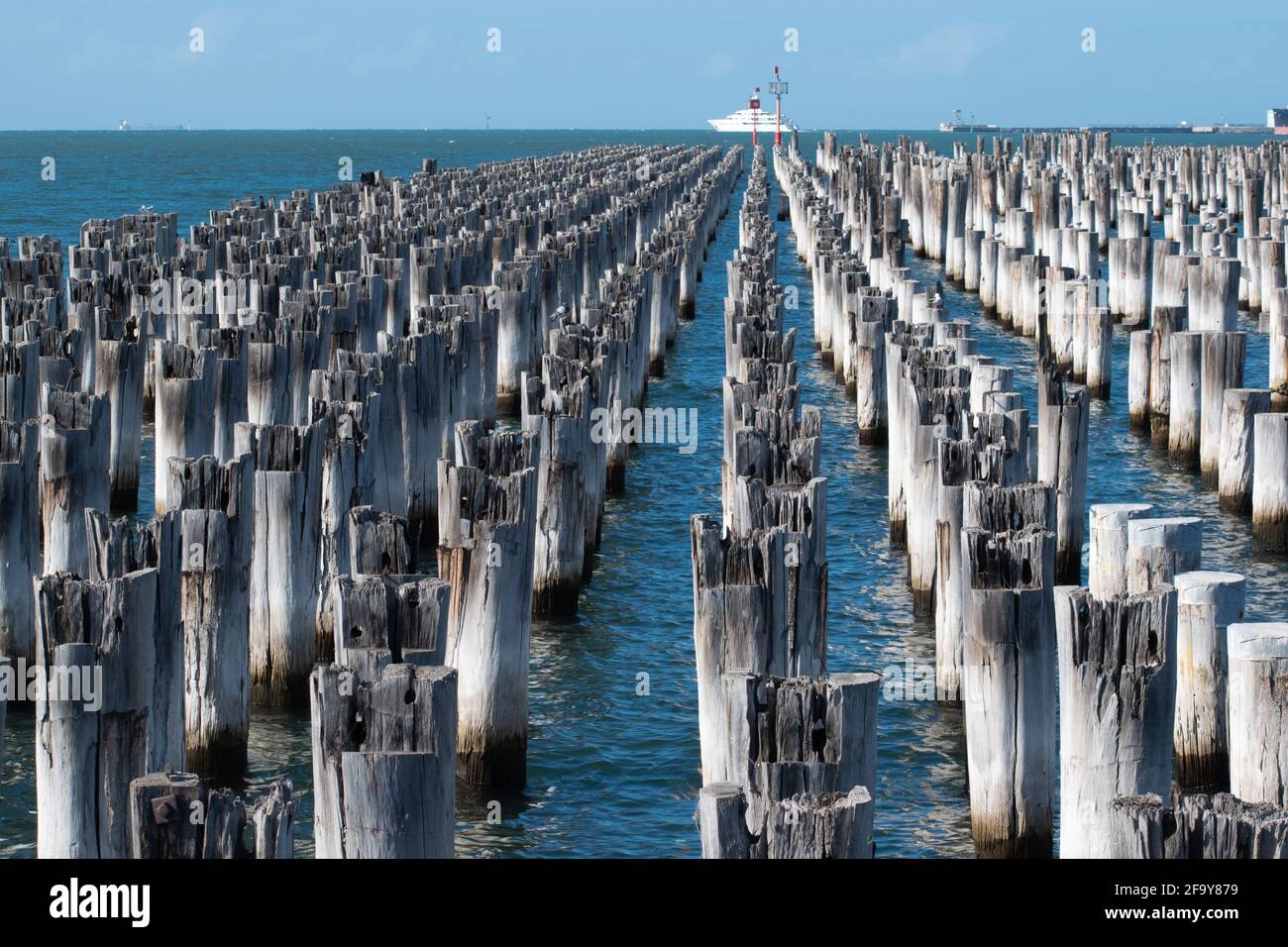 Old pier stumps hi-res stock photography and images - Alamy