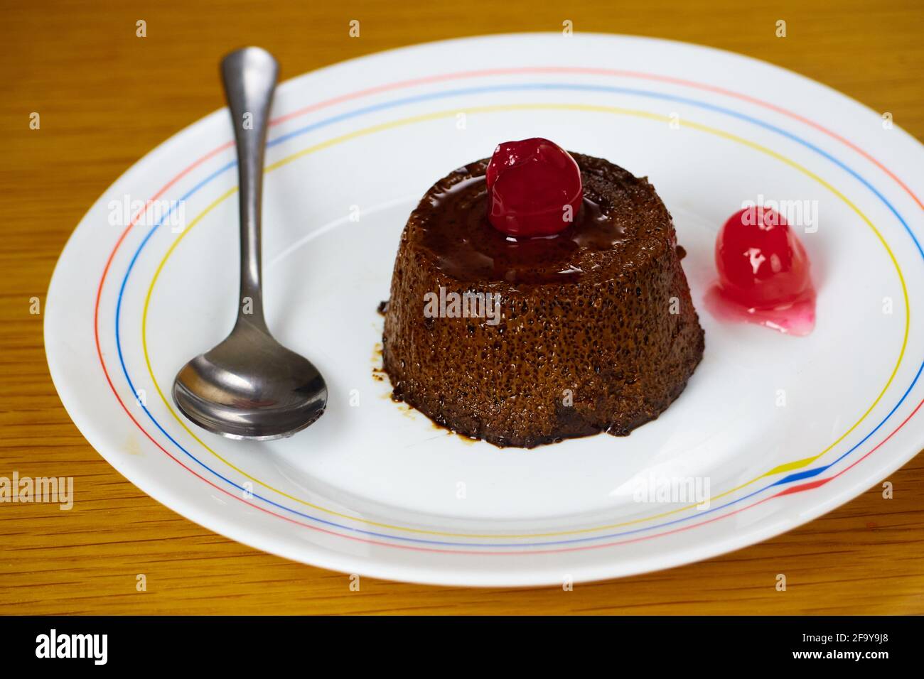 Black cherry flan hi-res stock photography and images - Alamy