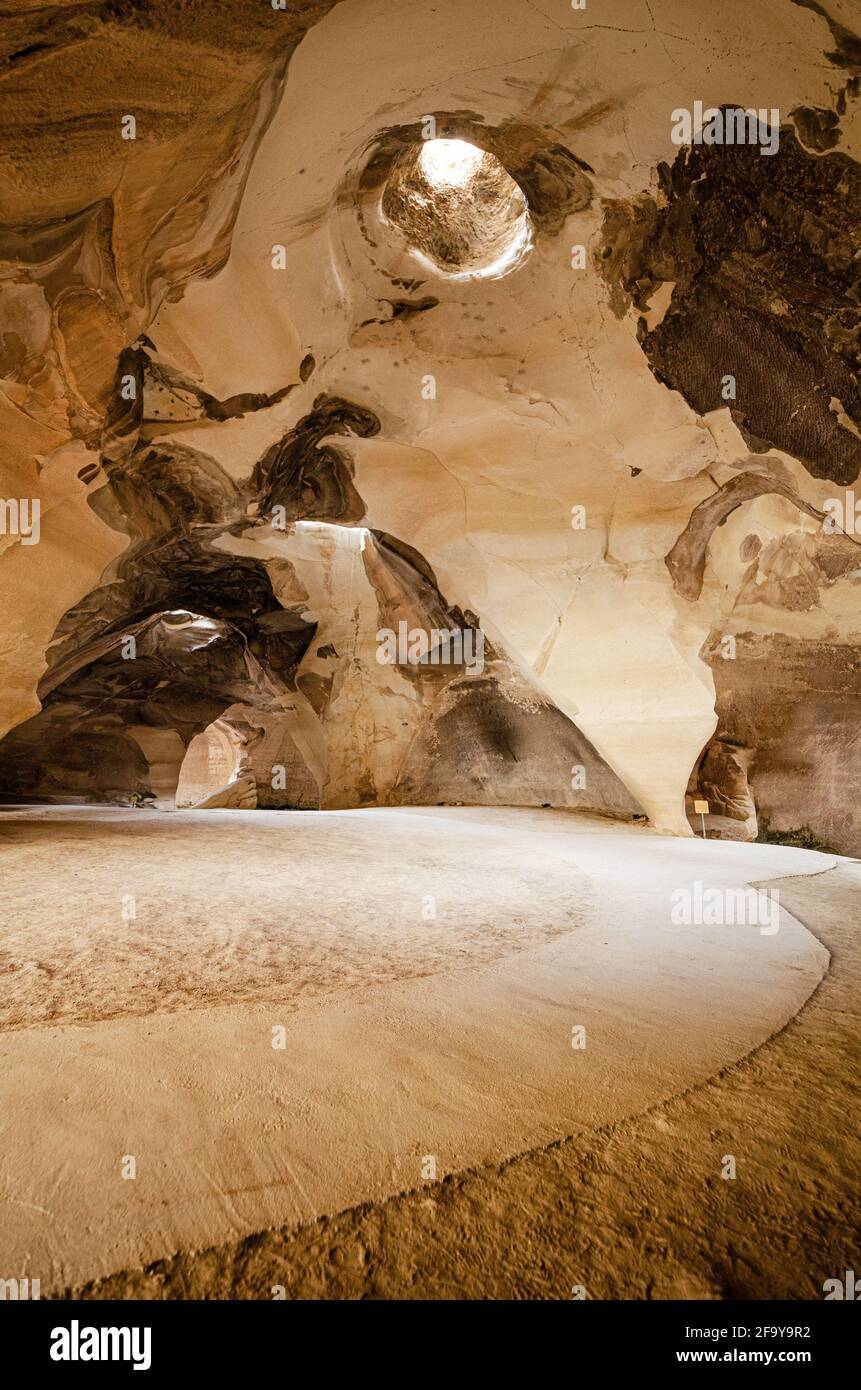 Underground geological cavern interior hi-res stock photography and ...