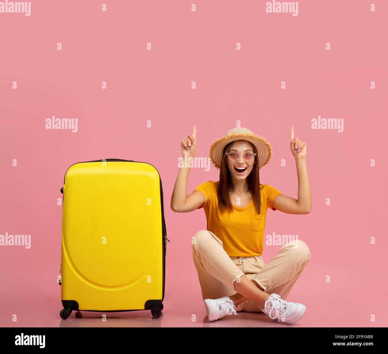 Exciting vacation adventure luggage hi-res stock photography and images ...