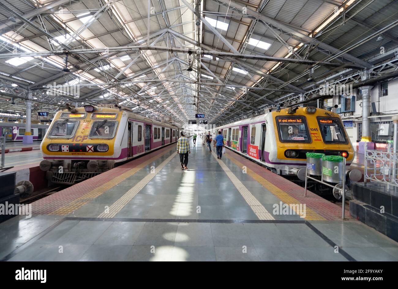 Deserted Chhatrapati Shivaji Maharaj Terminus CSMT (VT) station due to ...
