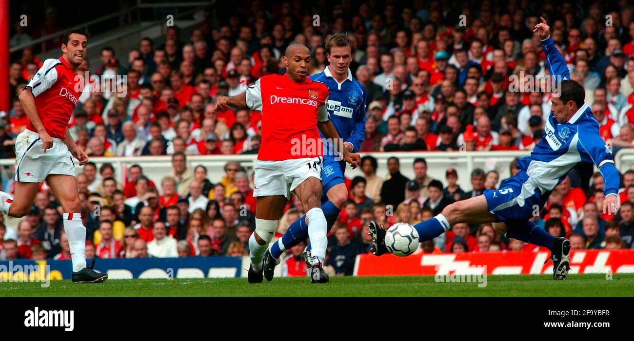 Arsenal v everton hi-res stock photography and images - Alamy