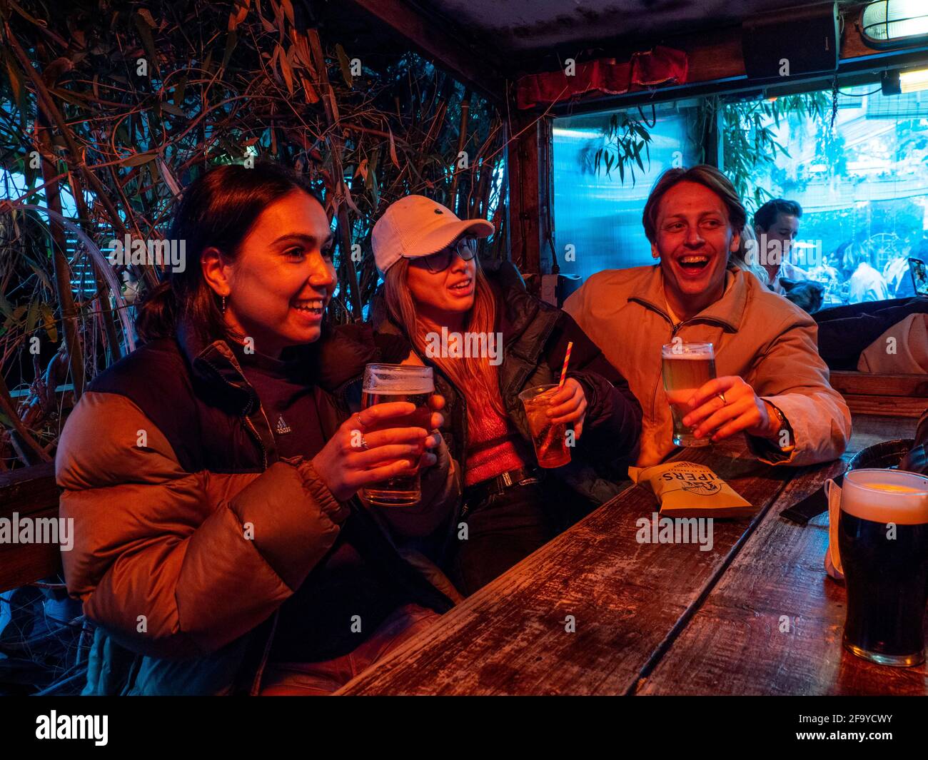 Warm booth hi-res stock photography and images - Alamy